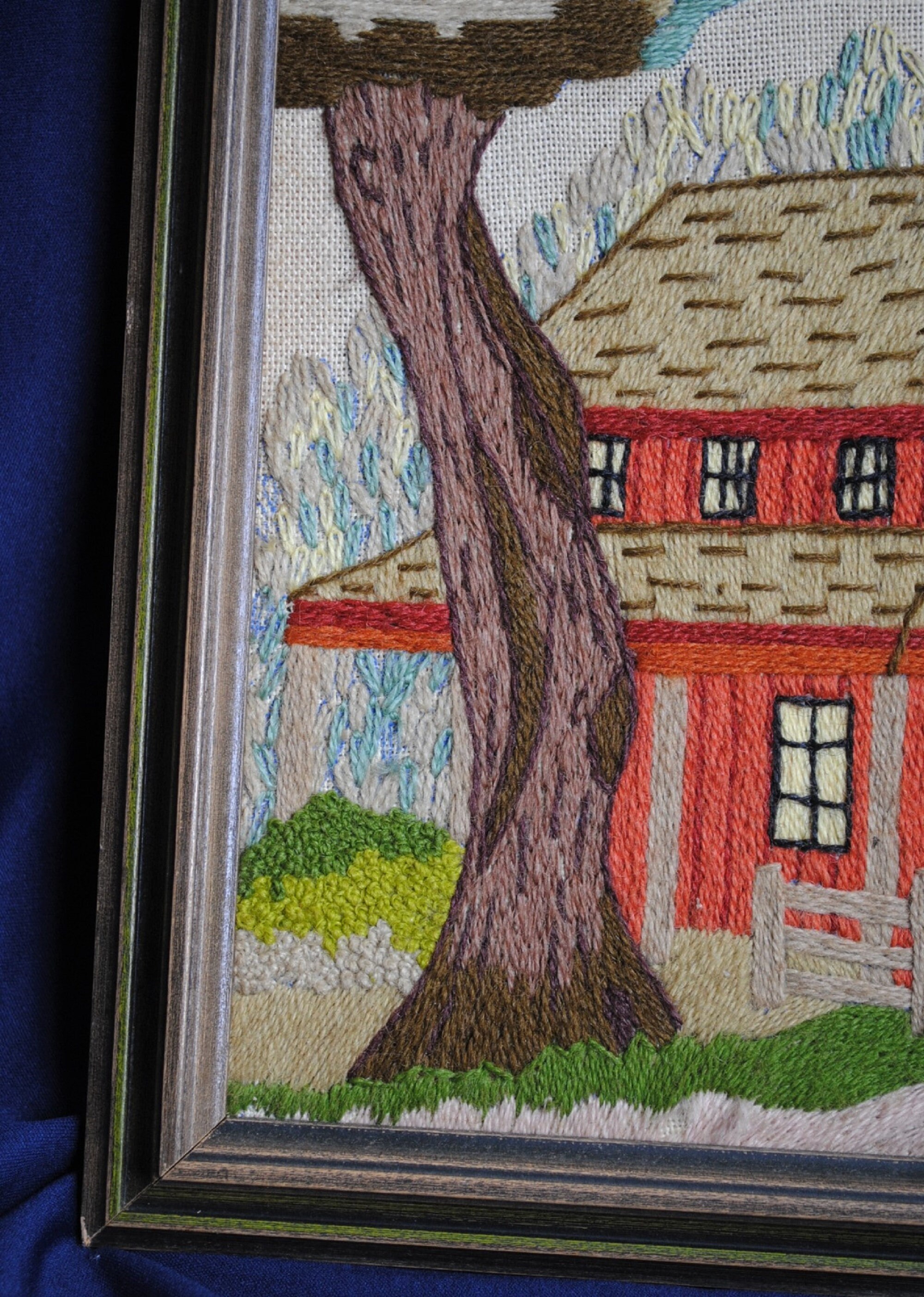 Vintage Crewel of Woodside Store Beautifully Done Excellent Condition ...