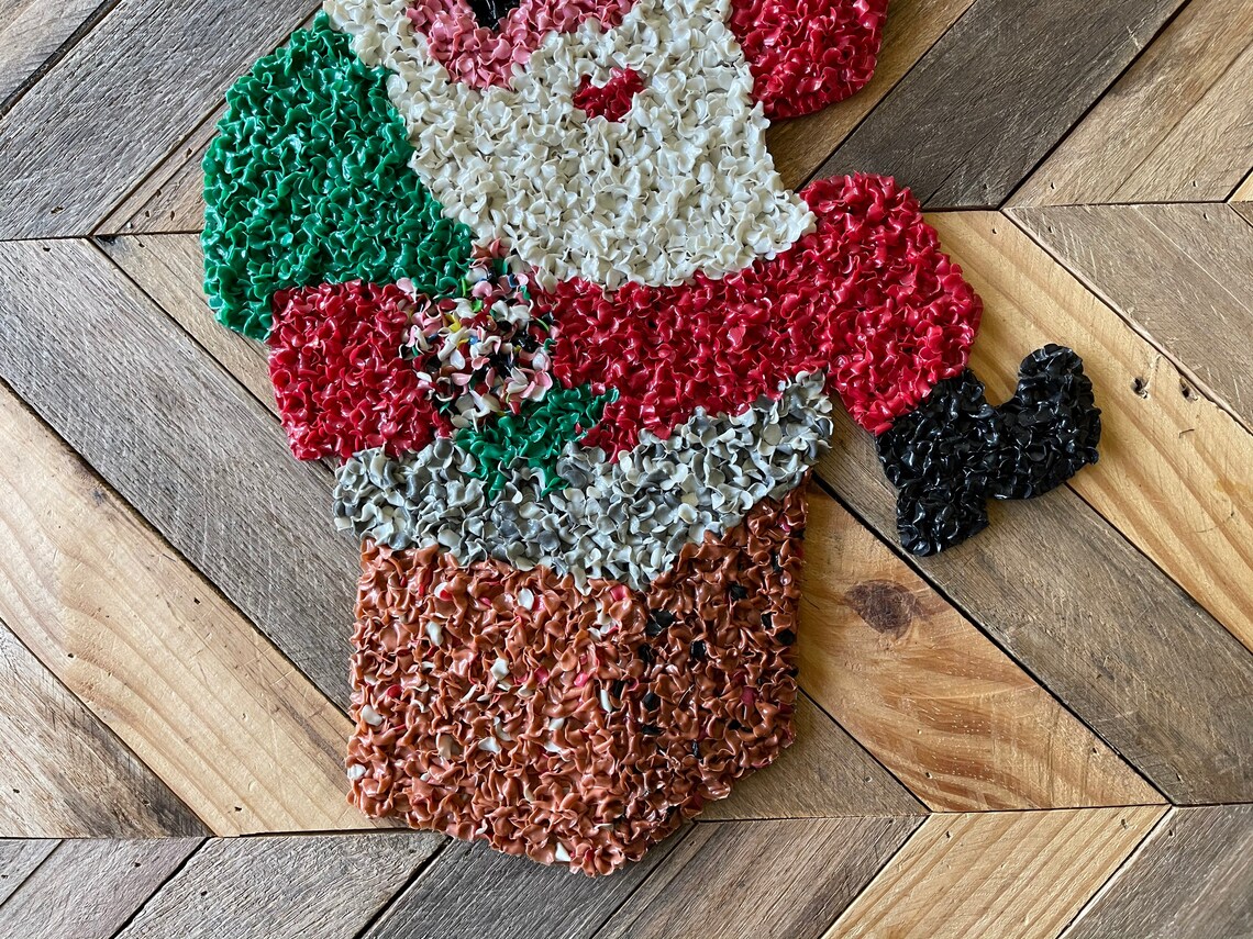 Santa in Chimney Decoration, Melted Plastic Popcorn Wall, Vintage Door ...