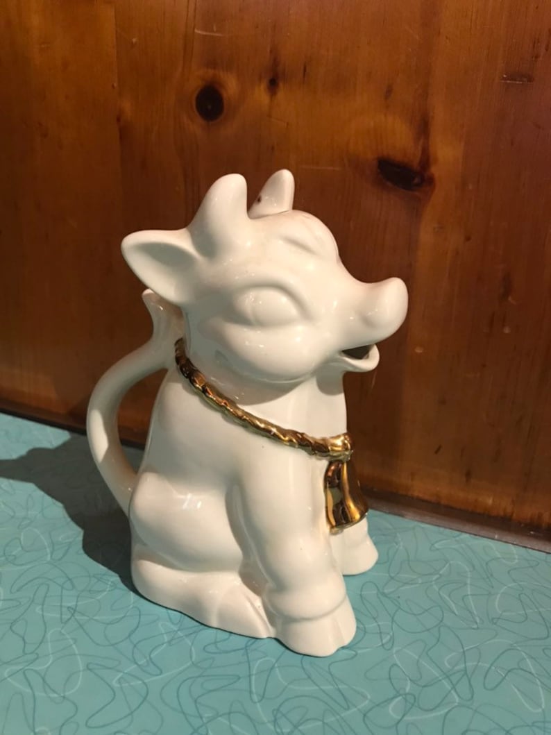 Vintage bull pitcher White cow creamer ceramic cow pitcher | Etsy