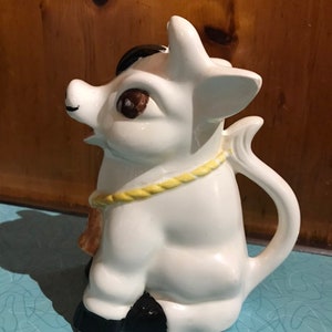 Vintage Bull Pitcher, White Cow Creamer, Ceramic Cow Pitcher, Vintage ...