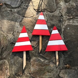 Candy Cane Tree Yard Stakes, Reclaimed Pallet Wood Stakes, Winter ...