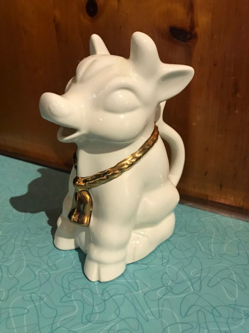 Vintage bull pitcher White cow creamer ceramic cow pitcher | Etsy