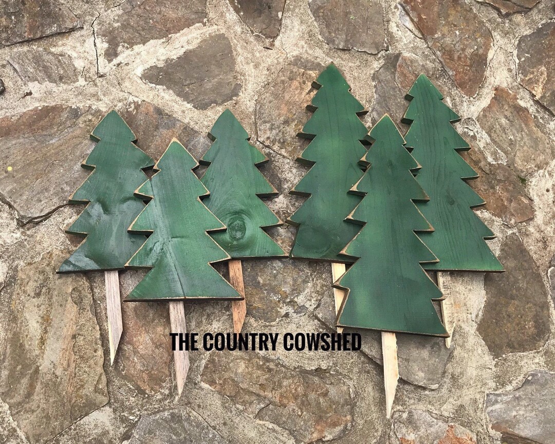 Set of 6 Reclaimed Wooden Christmas Tree Yard Stakes, Christmas Yard ...