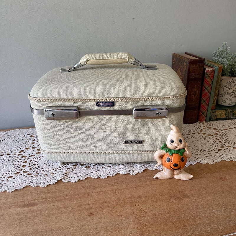 Vintage Train Case - Etsy