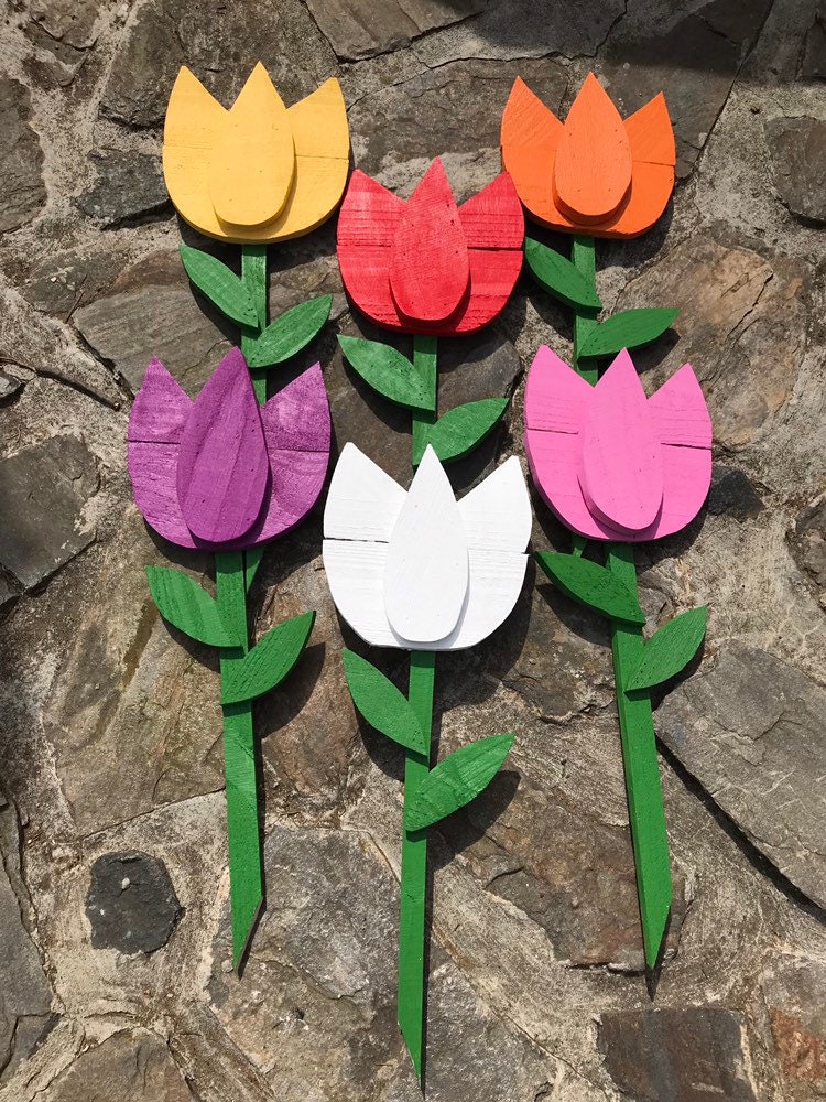 Flower Yard Stakes Spring Yard Stakes Wood Stakes Spring - Etsy