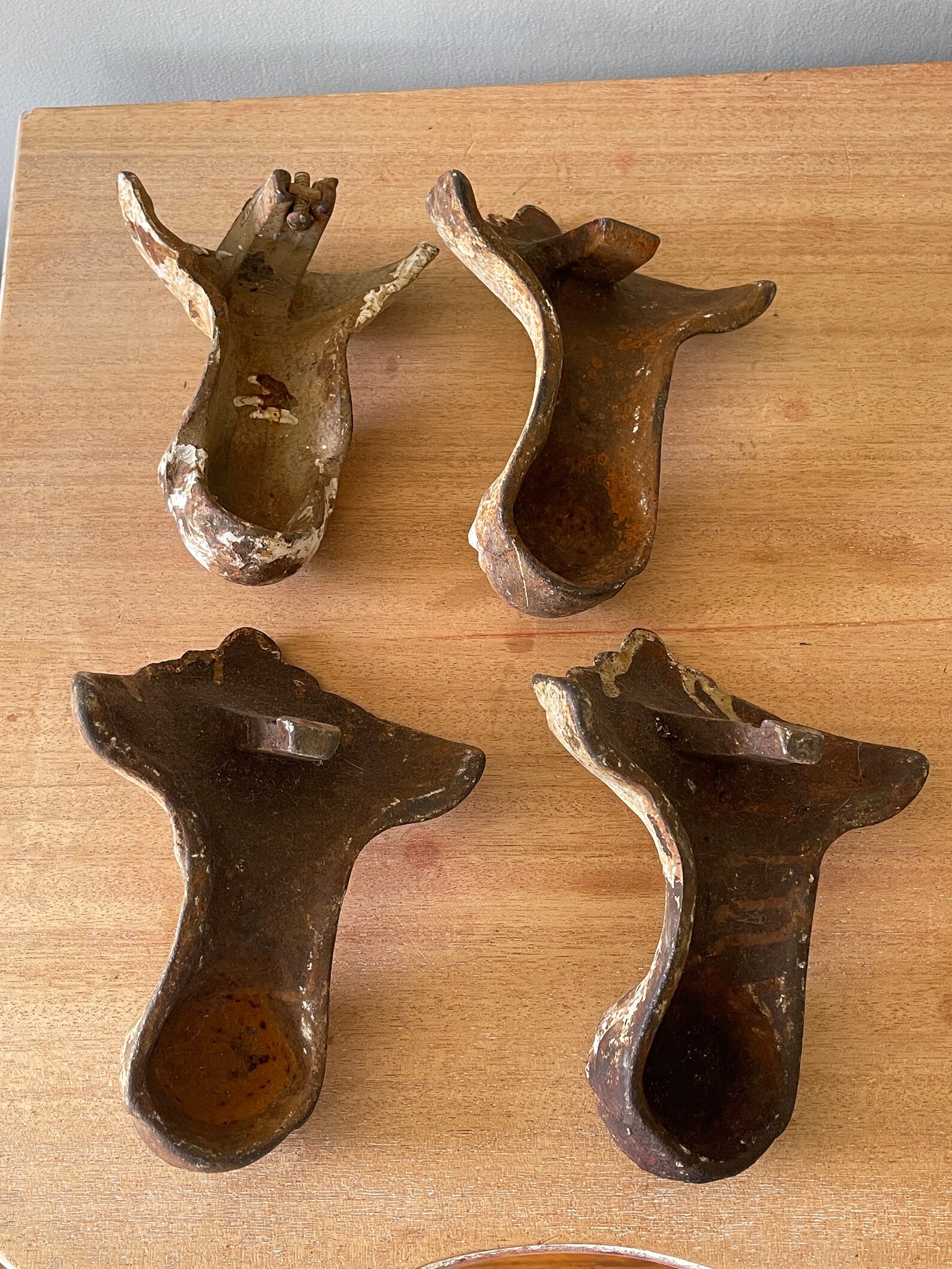 Set of 4 Ball Claw Feet, Antique Ball Claw, Ball Claw Bookends, Antique ...