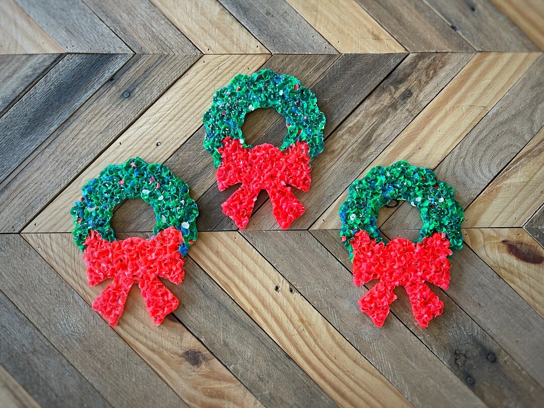 Small Vintage Popcorn Wreath, Vintage Door Decoration, Melted Plastic ...