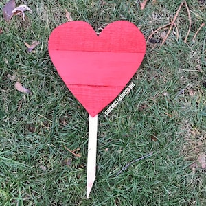 Heart Yard Stakes, Set of 4 Heart Garden Stakes, Valentines Day Lawn ...