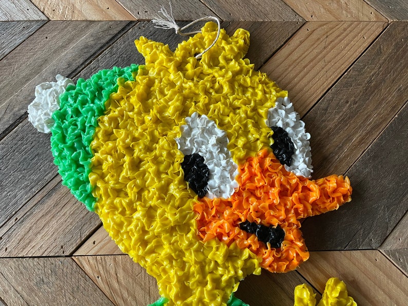 Popcorn Duck With Green Shirt, Vintage Door Decorations, Popcorn Duck ...