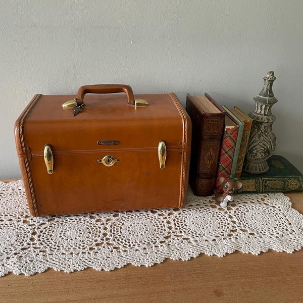 Suitcase Train Case - Etsy