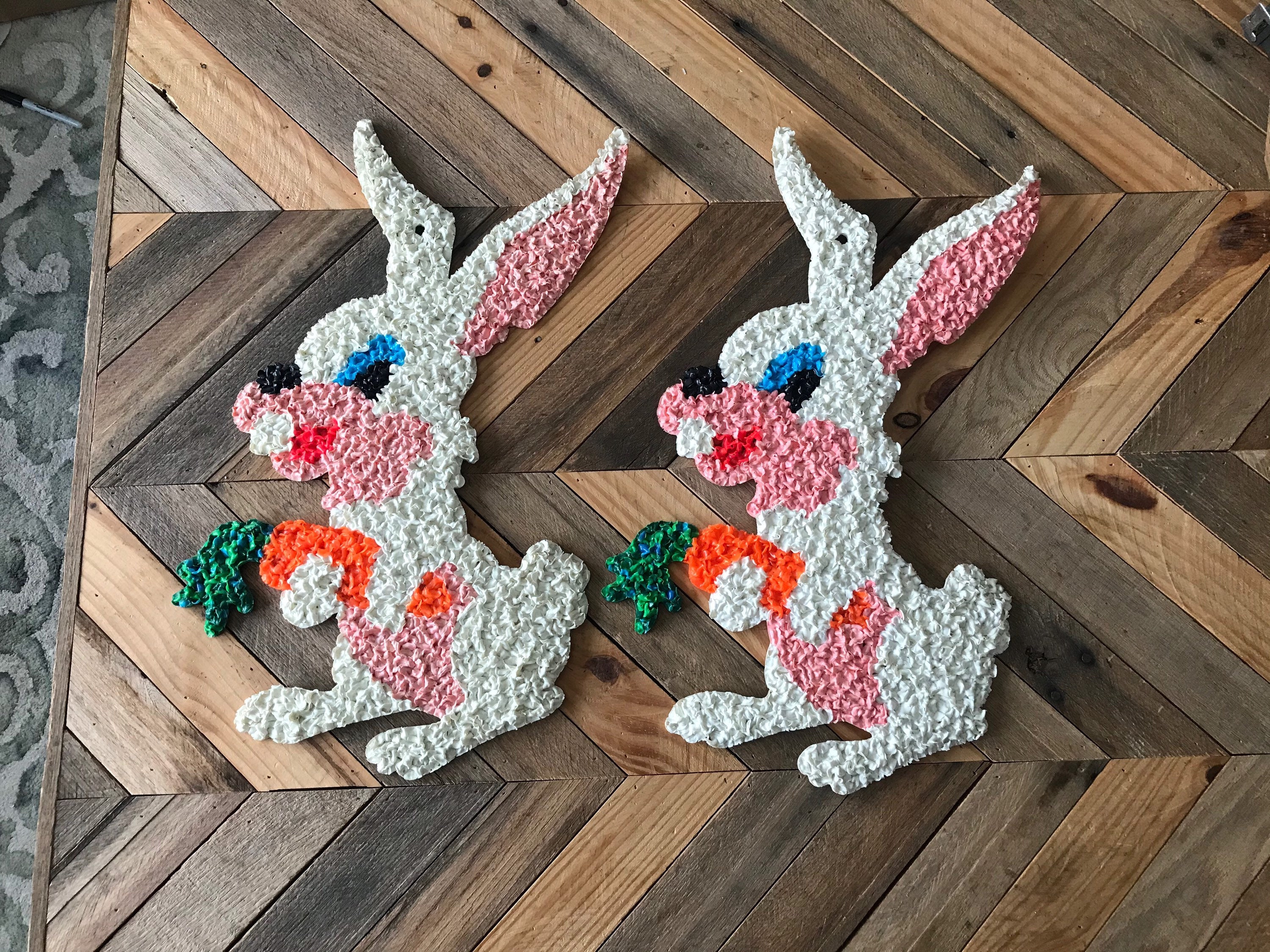 White Bunny Pair Vintage Popcorn Bunny Vintage Door - Etsy