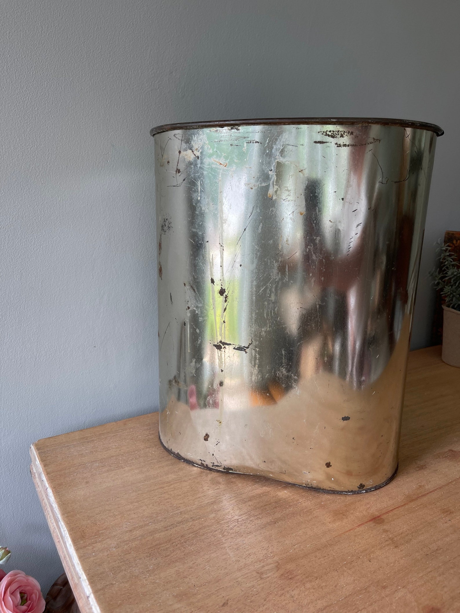 Vintage Trash Can, European Map, Metal Trash Can, Map Wastebasket ...