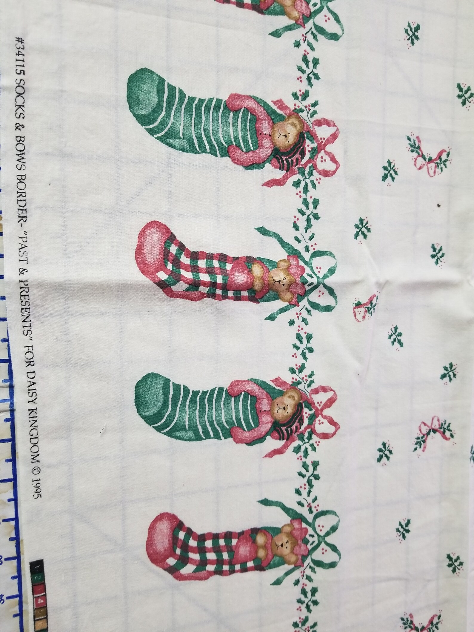 Daisy Kingdom Socks and Bows Border Fabric. Large and Small Borders ...