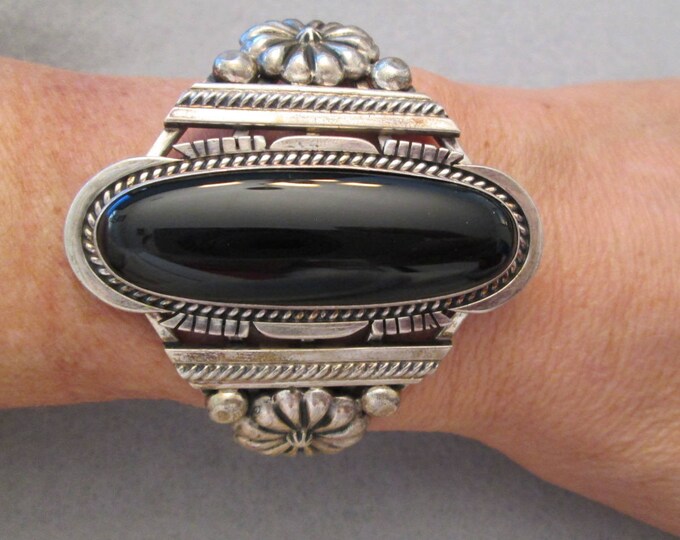 Renowned Navajo Silversmith Tom Lewis Signed>huge Repousse Sterling ...
