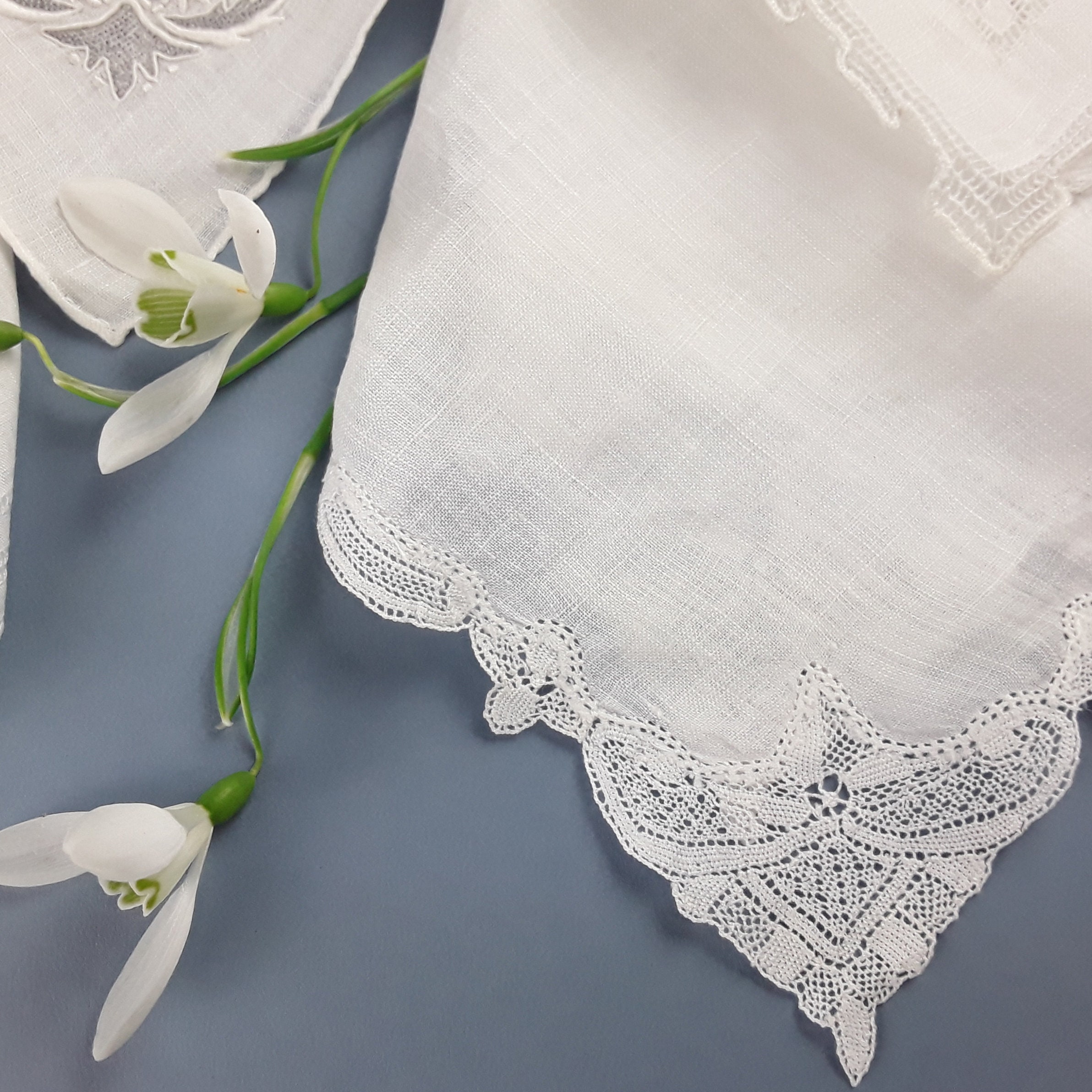 Vintage Embroidered Handkerchiefs / Monogrammed Handkerchiefs ...