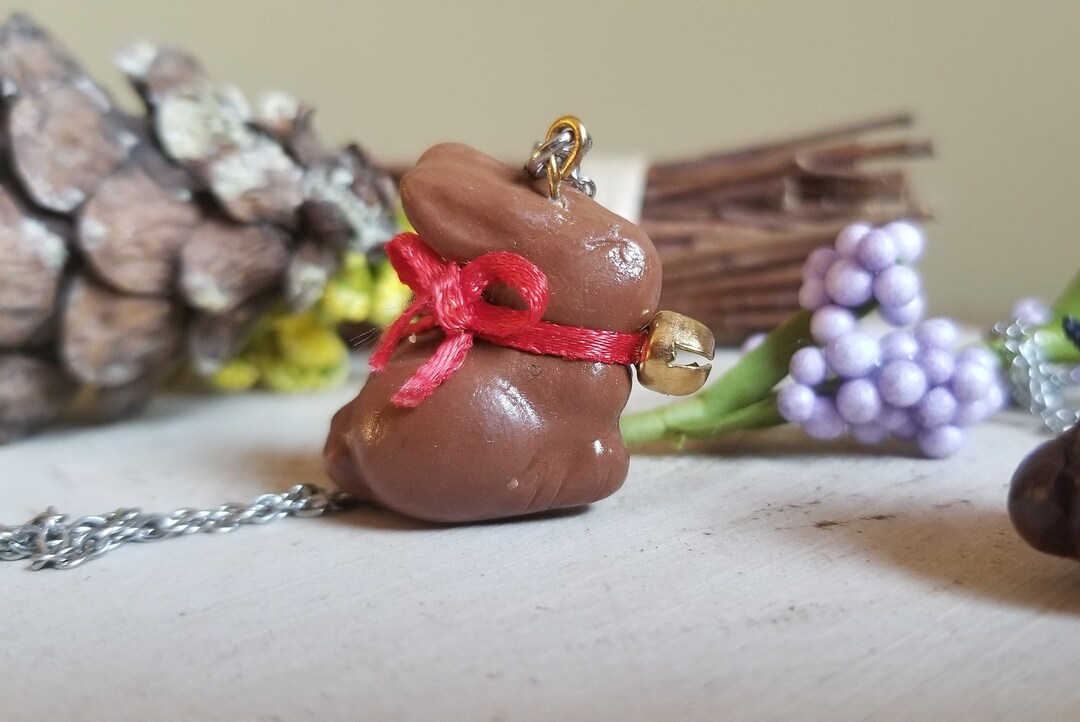 Handmade Polymer Clay Chocolate Easter Bunny Chain Necklace/ Collier de ...