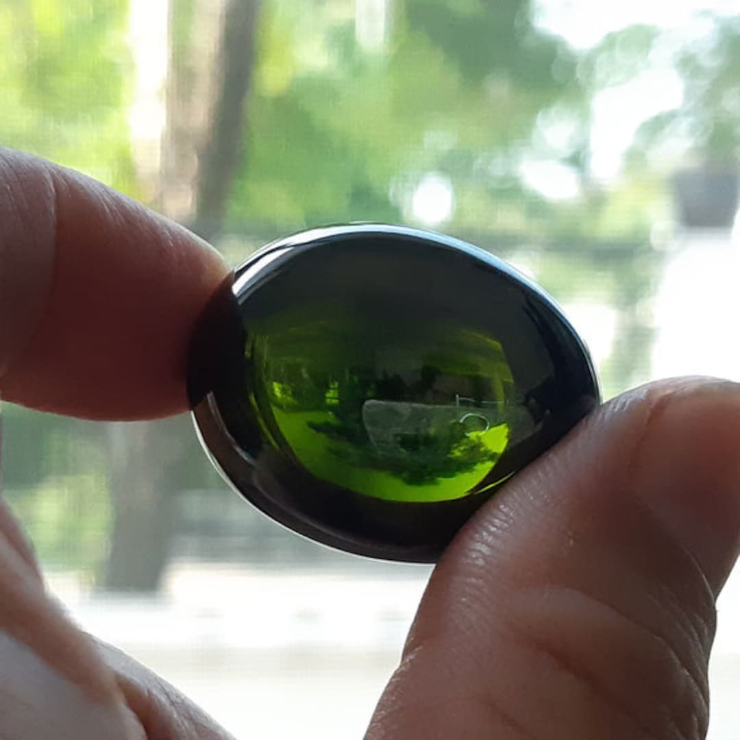 KG-118 Dark Olive Green Oval NAGA EYE Manee Naka Diamond - Etsy