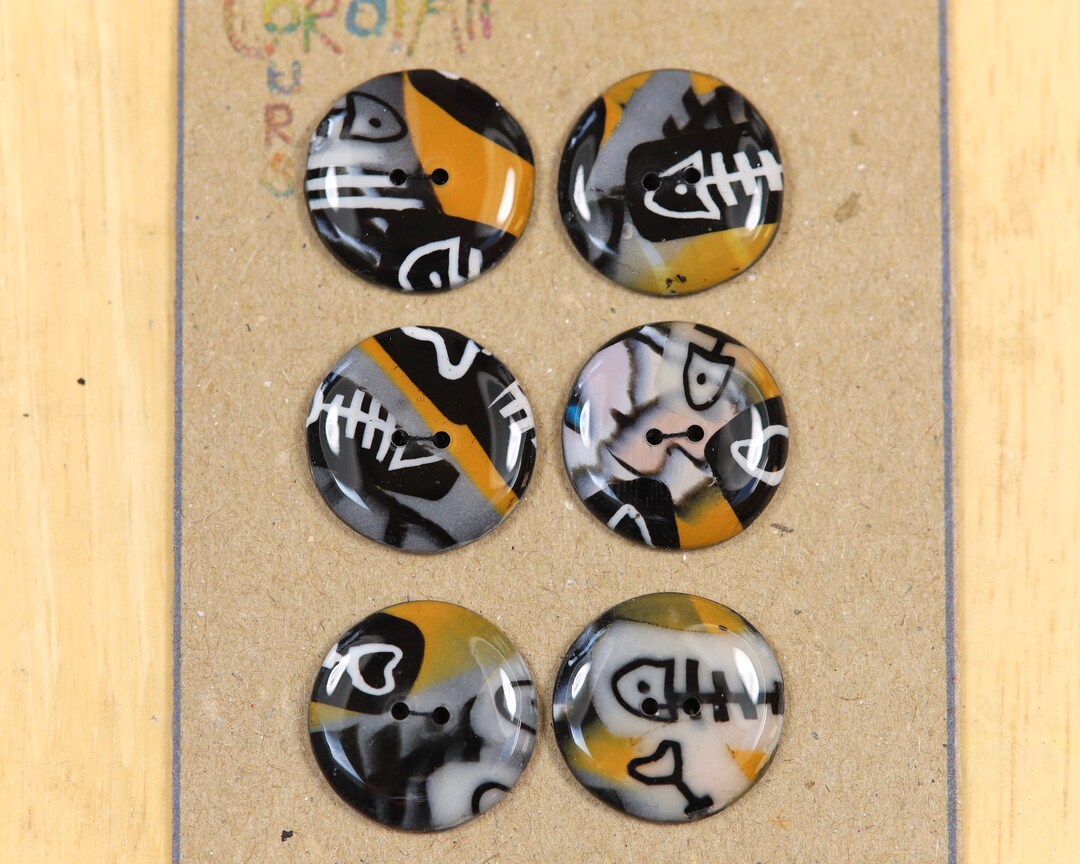 Street Art Buttons in Polymer Clay and Resin. Fish Buttons. Set of 6 ...