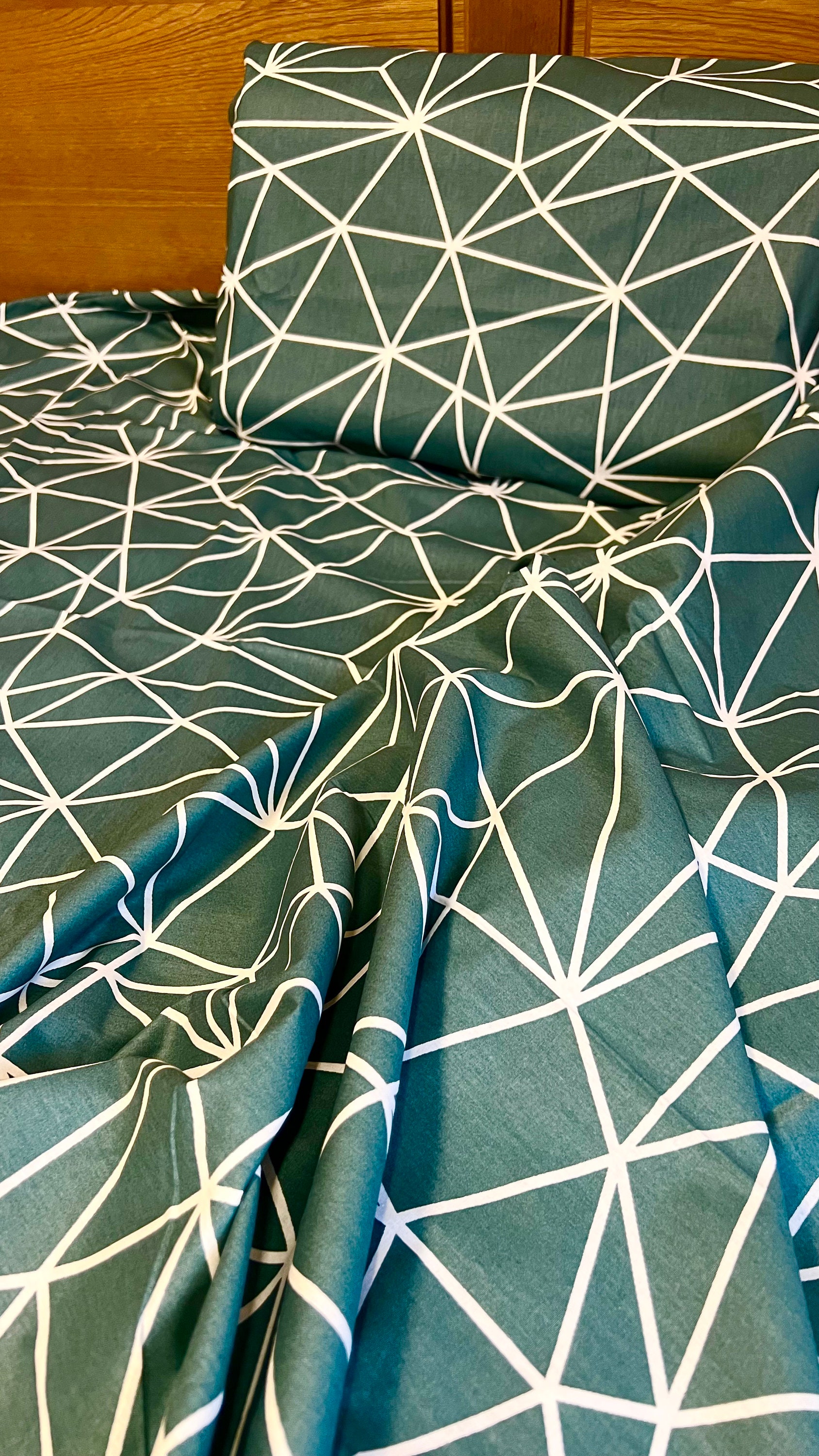 Emerald Pillowcase, Emerald Geometric Bedding Set, Emerald Sheets ...