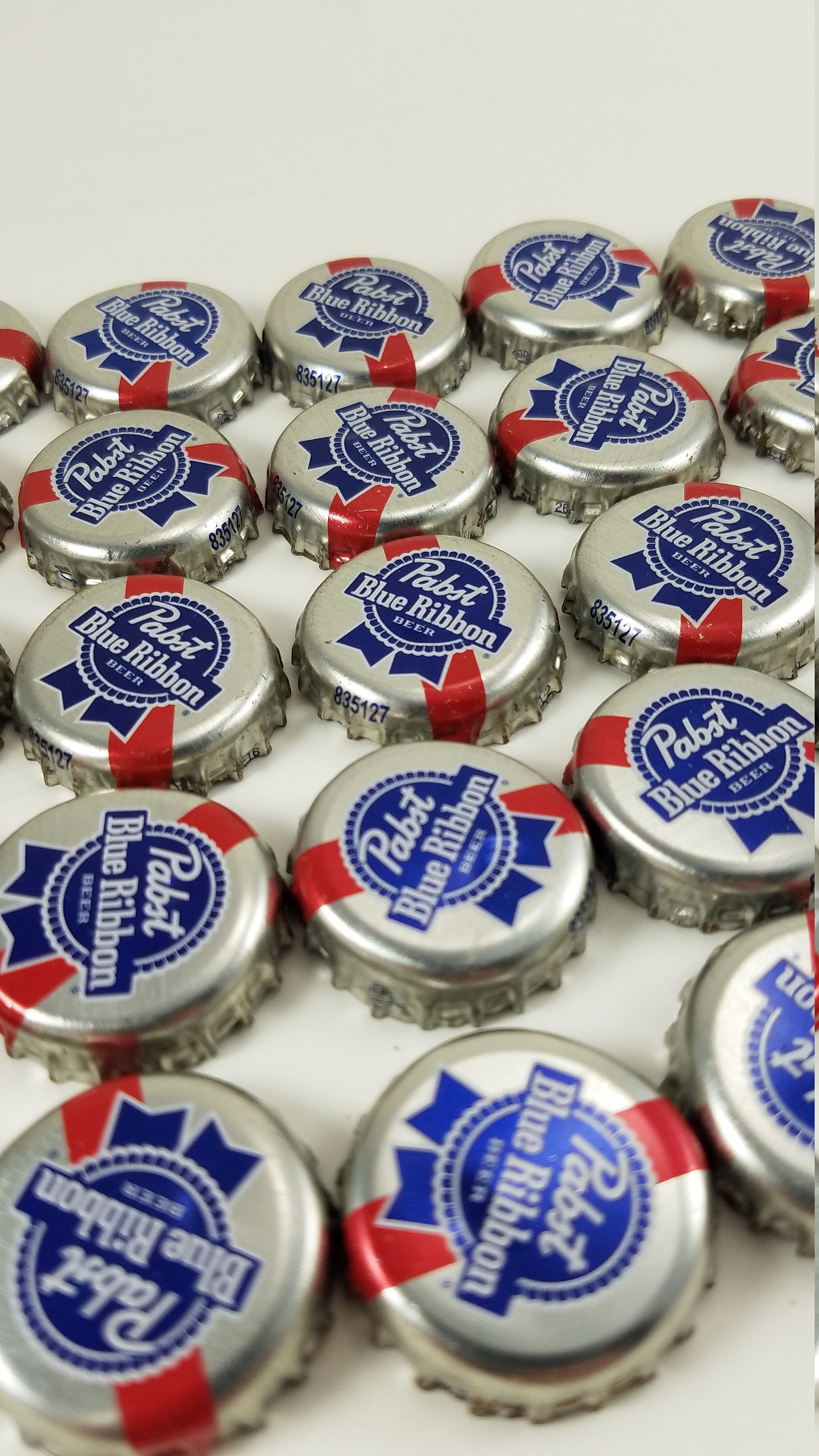 PBR Beer Bottle Caps Pabst Blue Ribbon slightly imperfect | Etsy
