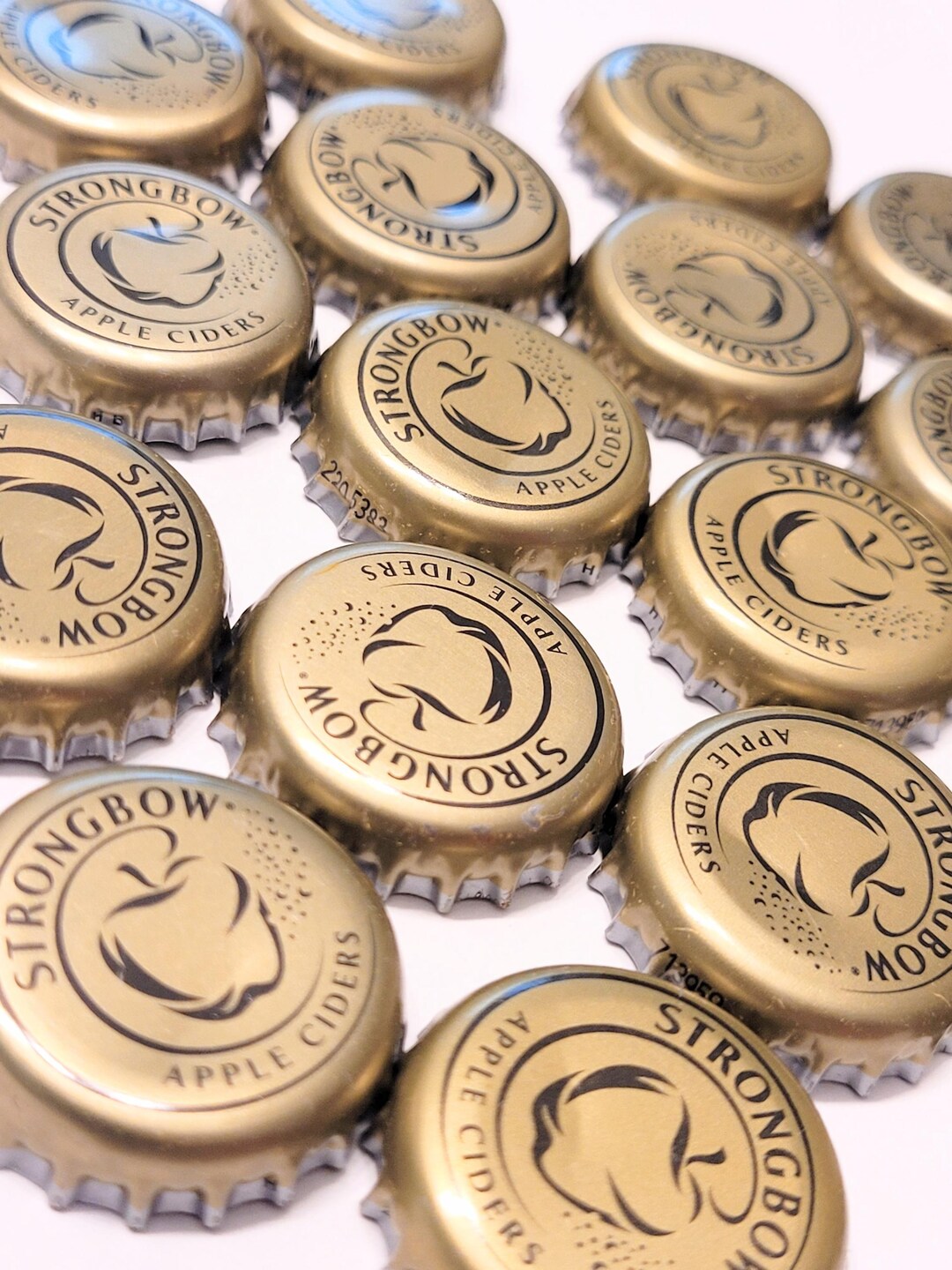 25 Beer Bottle Caps - Strongbow Apple Cider - Imperfect With Dents ...