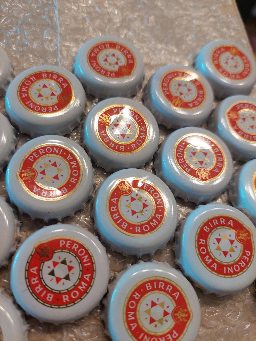 Beer Bottle Cap - Birra Peroni Roma - SLIGHTLY IMPERFECT - Recycled ...