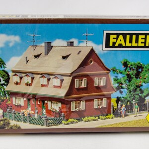 Faller 232352 2361 2369 Towers & Suburban Houses 1:160 N Scale Train Kit 3P Lot - Etsy