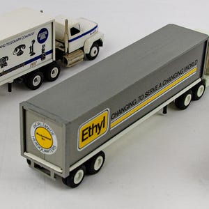 Winross Semi Tractor Trailer & Tanker 1:64 Scale Diecast Model Truck 3P ...