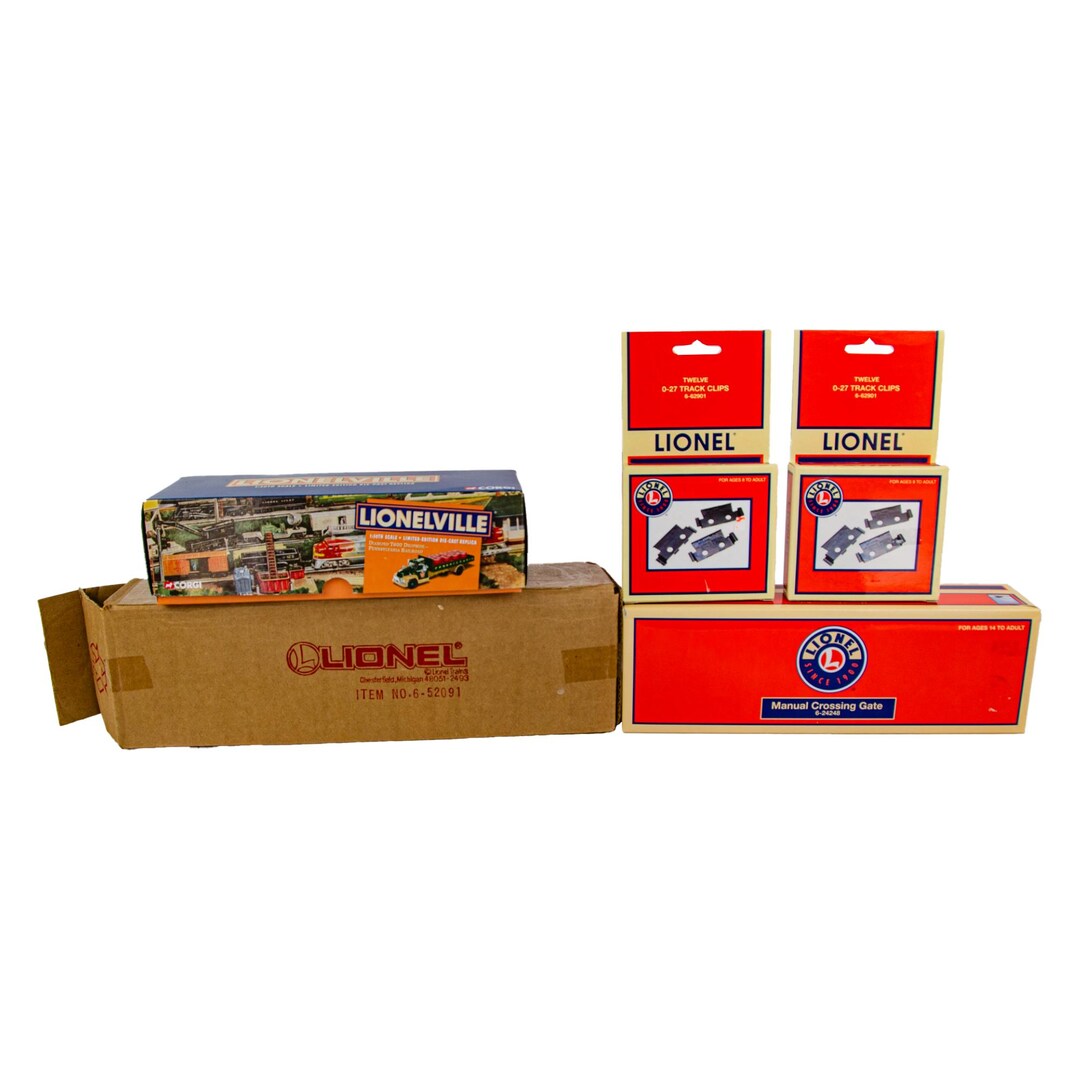 Lionel Crossing Gate O27 Track Clips & Truck Corgi Train Layout Trucks ...