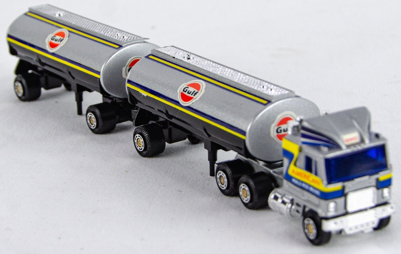 Shinsei HO Haulers 1:128 Scale GMC Gulf Oil Tanker Tandem - Etsy