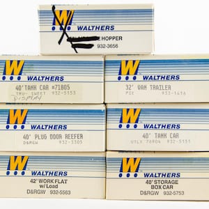 Walthers HO Scale lot of 7 Box & Tank Car Model Train Kit - Etsy