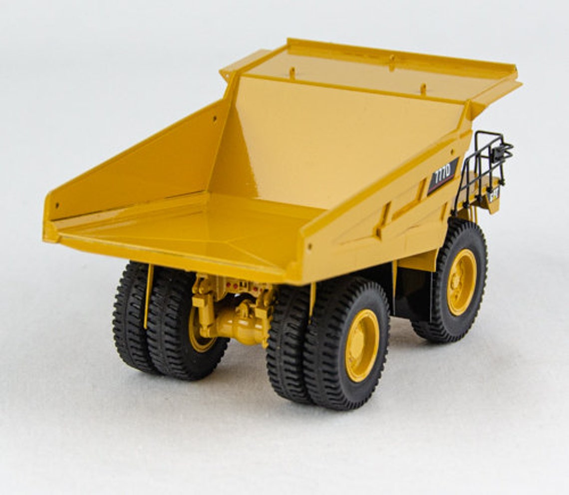 Classic Construction Models Brass CAT 777D Off-highway Truck - Etsy