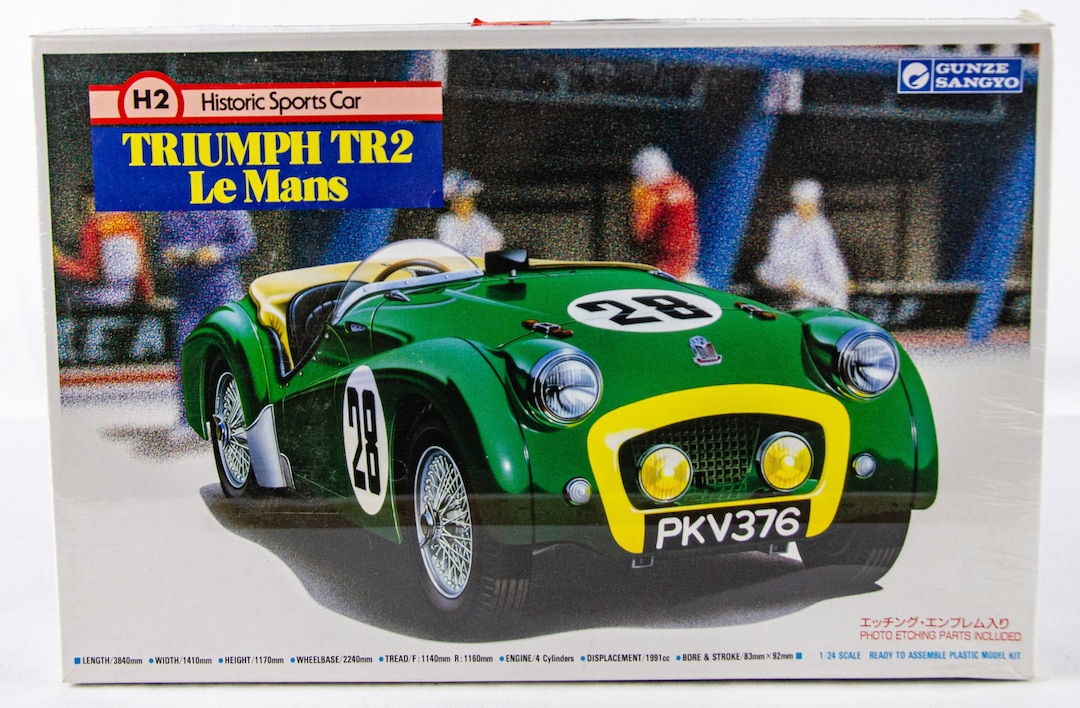 Gunze Sangyo Historic Triumph TR2 Le Mans Japan 1:24 Scale Plastic ...