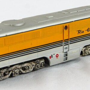 Proto 2000 1:87 HO Scale Rio Grande 6003 Diesel Model Train Locomotive ...