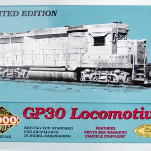 Proto 1:87 HO Scale EMD GP-30 Locomotive Model Train Car 21522 - Etsy