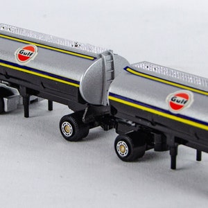 Shinsei HO Haulers 1:128 Scale GMC Gulf Oil Tanker Tandem Diecast Model ...