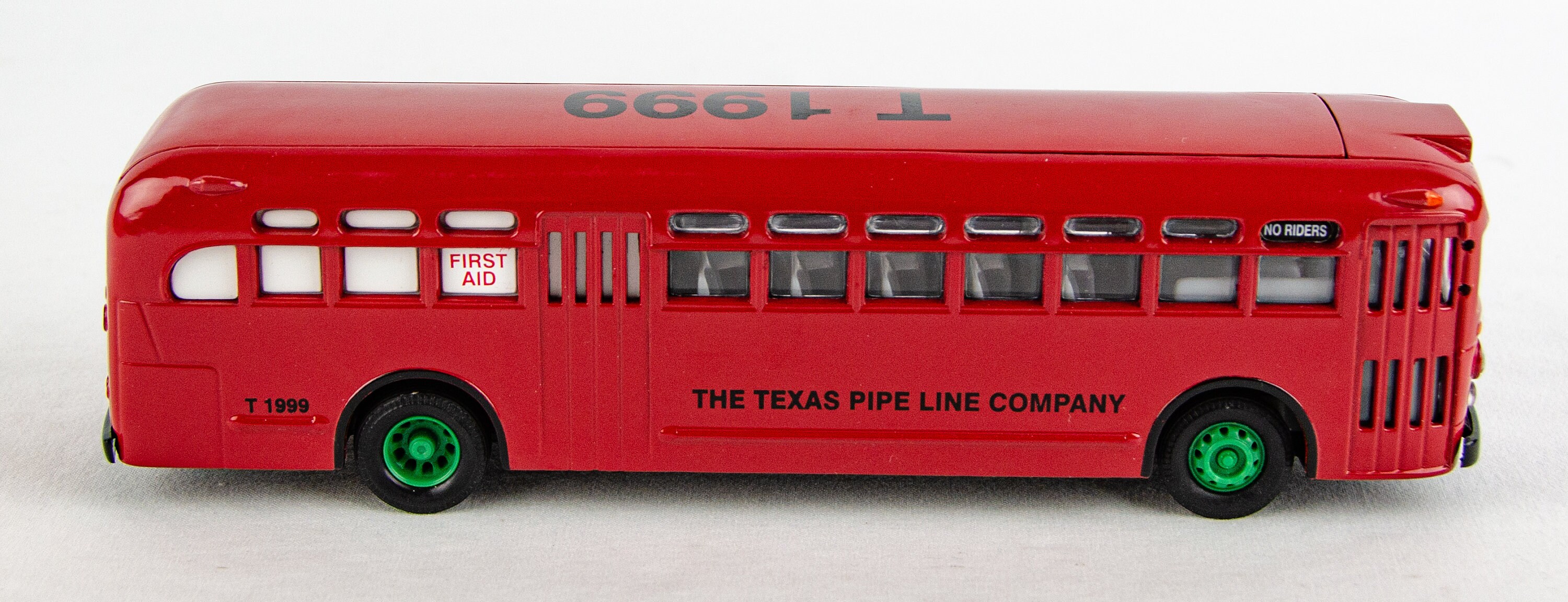 Corgi Classics Limited Edition Texaco Crew Bus Red 1:50 Scale - Etsy