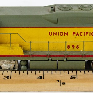 Hallmark Models Emd SD-9 Union Pacific Diesel HO Scale Brass Train 896 ...