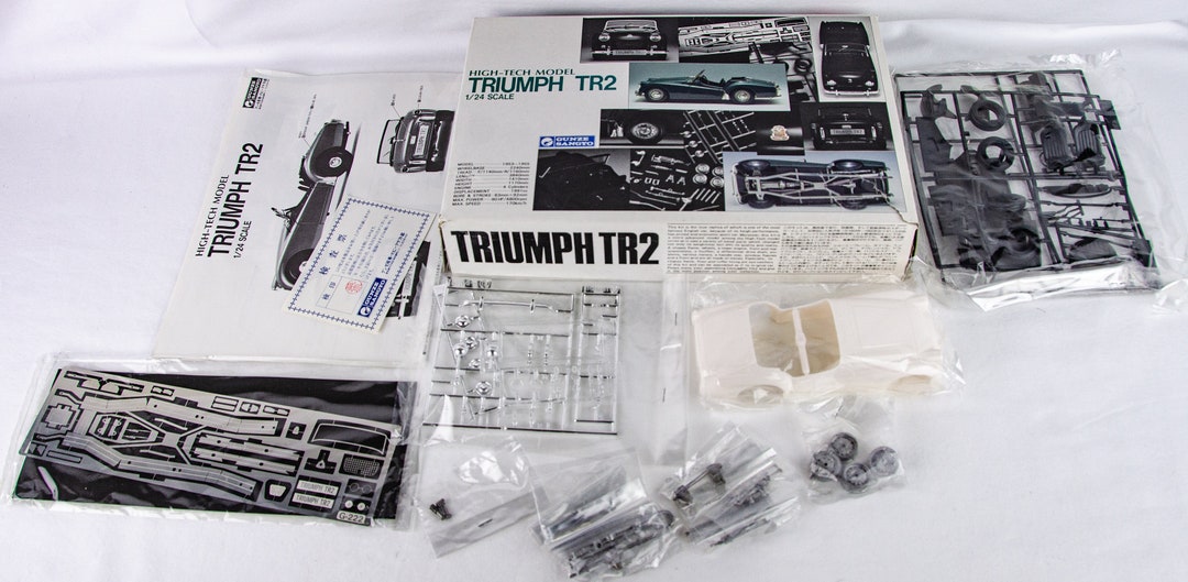 Gunze Sangyo High Tech Model Triumph TR2 Japan 1:24 Scale Plastic Model ...