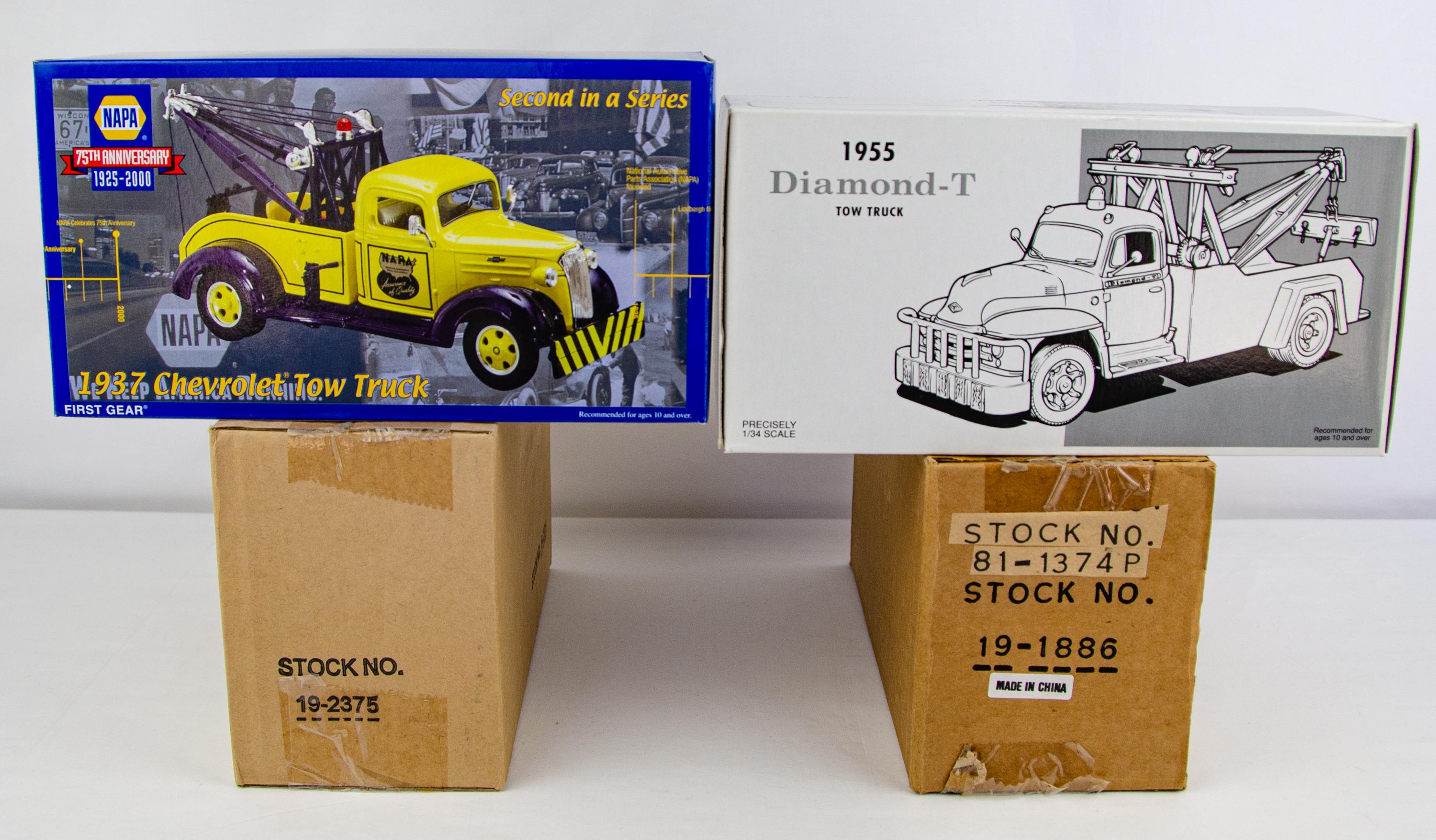 First Gear Diamond T & Chevrolet NAPA 75th 1:34 Scale Diecast Tow Truck ...