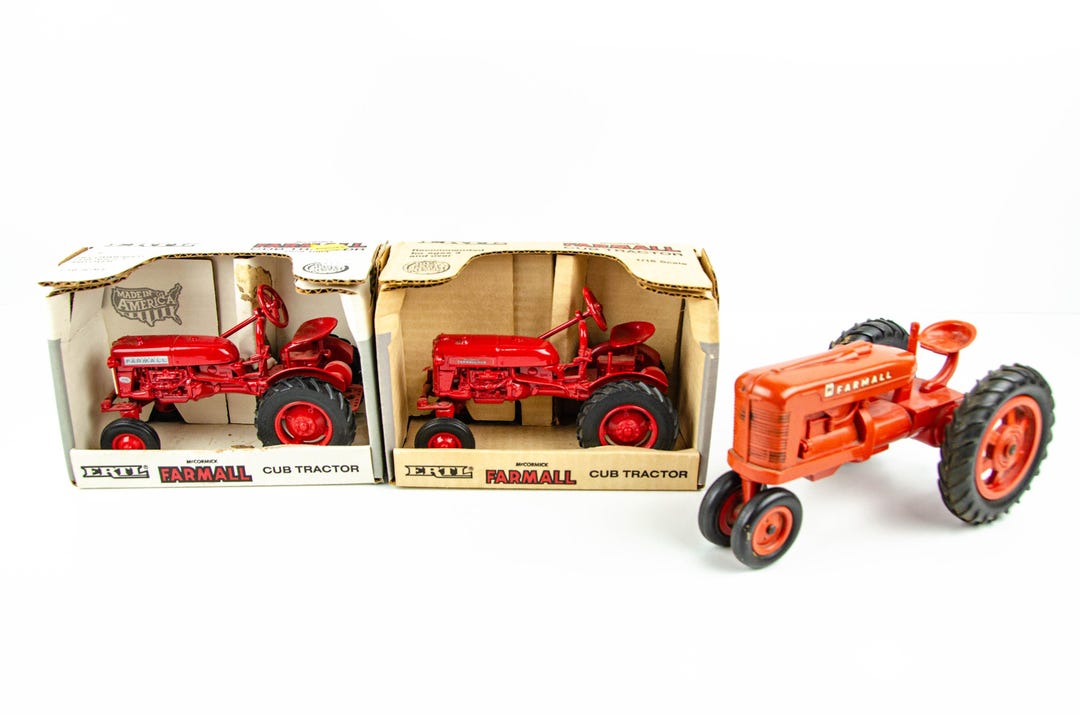 Ertl 1/16 Mccormick Farmall Cub Tractor Lot of 3 Product Miniatures Farmall - Etsy