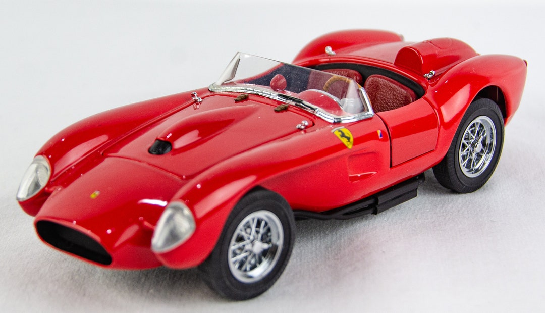 Danbury Mint 1:24 Scale 1958 Ferrari 250 Testa Rossa Diecast - Etsy