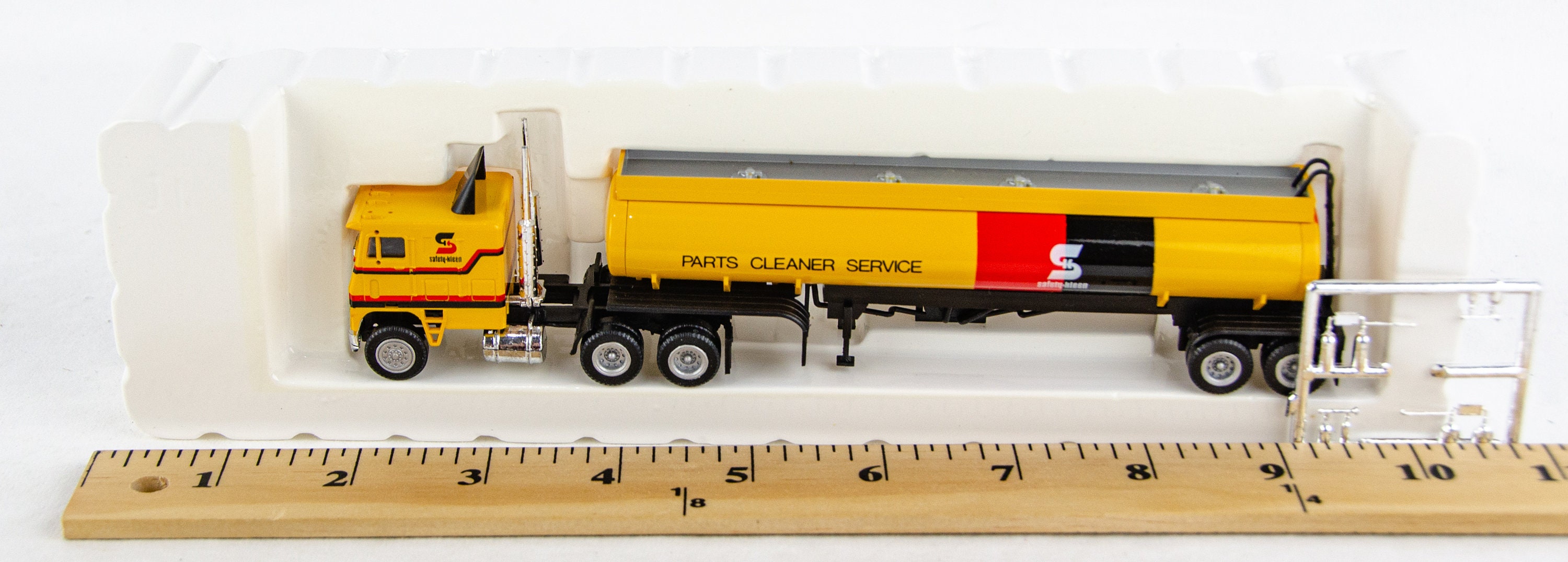 Con-cor 1:87 HO Scale Saftey Kleen Tractor Trailer Diecast - Etsy