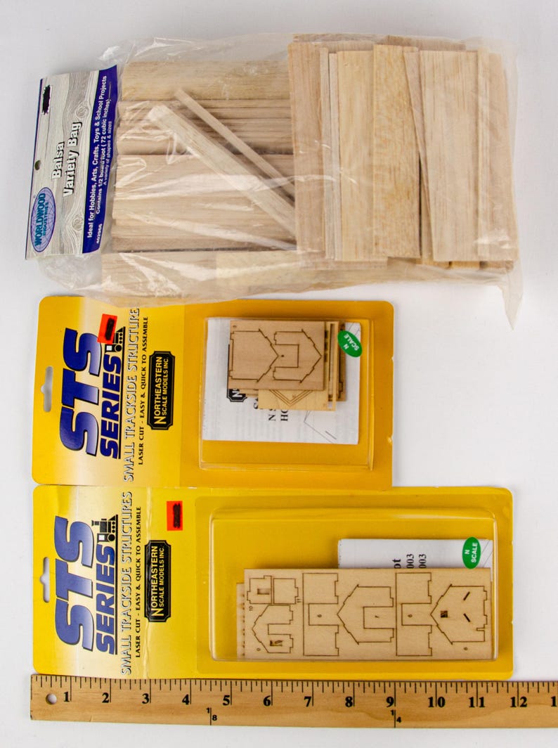 STS Freight Depot Storage Shed & Misc. Balsa Wood Variety Bag Model ...