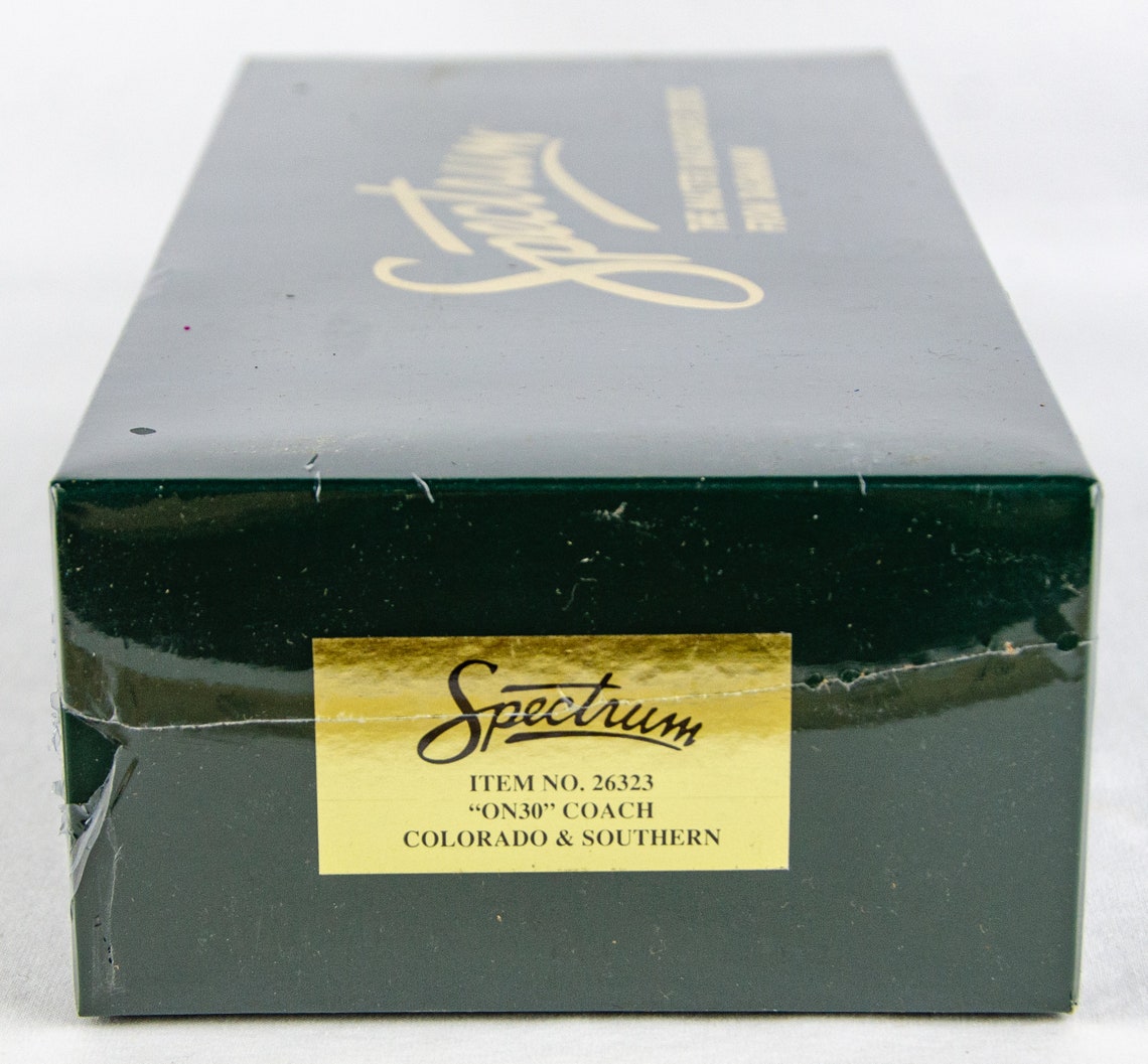 Bachmann Spectrum 26323 Coach Colorado & Southern 1:48 On30 - Etsy
