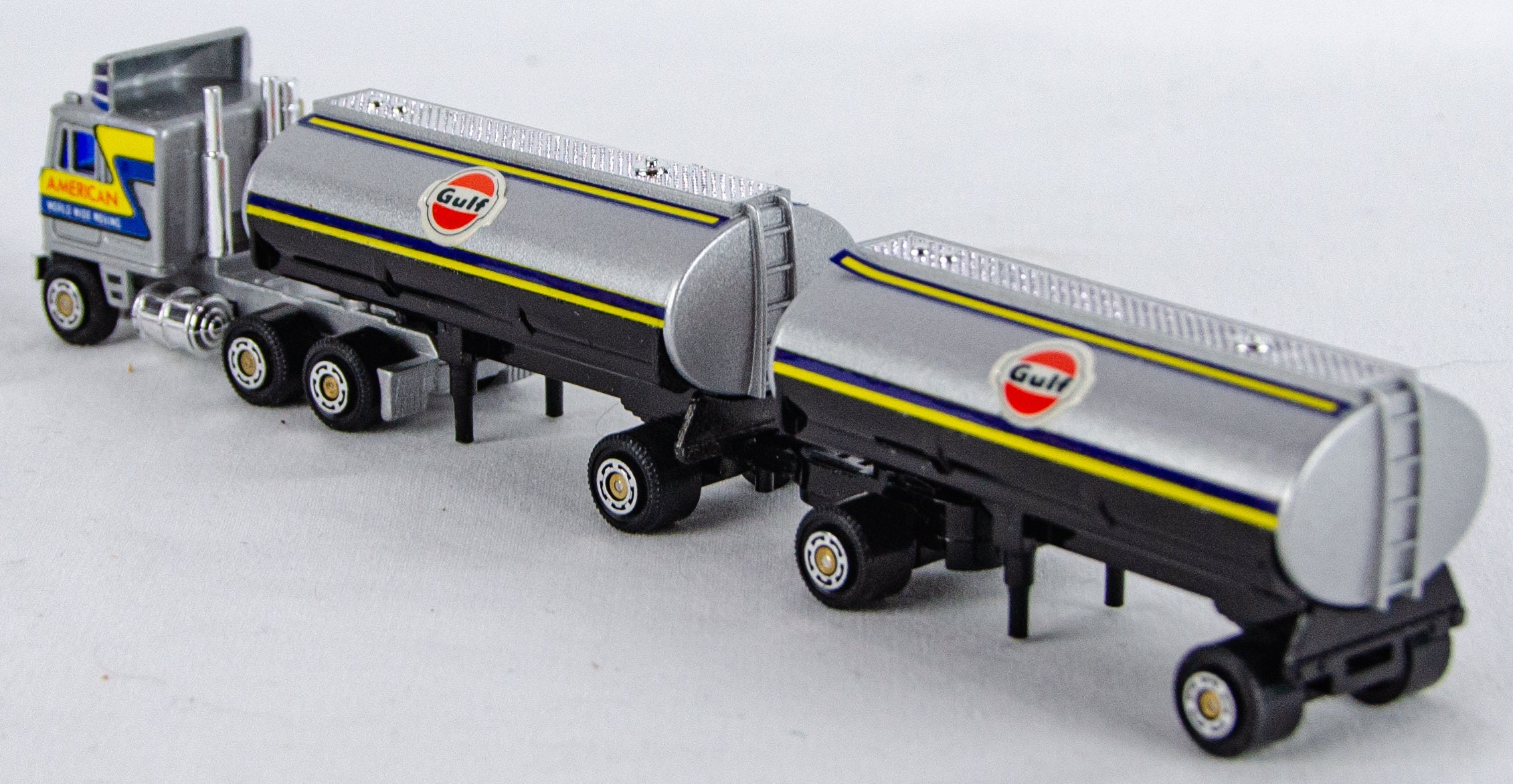 Shinsei HO Haulers 1:128 Scale GMC Gulf Oil Tanker Tandem - Etsy