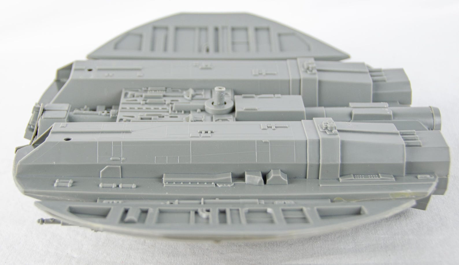 Rare Revell Battlestar Galactica Cylon Raider 85-3616 Plastic Model Kit ...