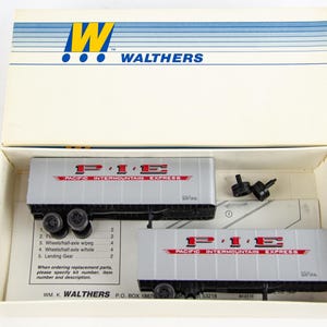 Walthers HO Scale (lot of 7) Box & Tank Car Model Train Kit - Etsy