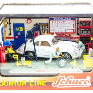 Schuco 1/43 Porsche 356 White Service Shop Diorama Mechanic Workstation ...