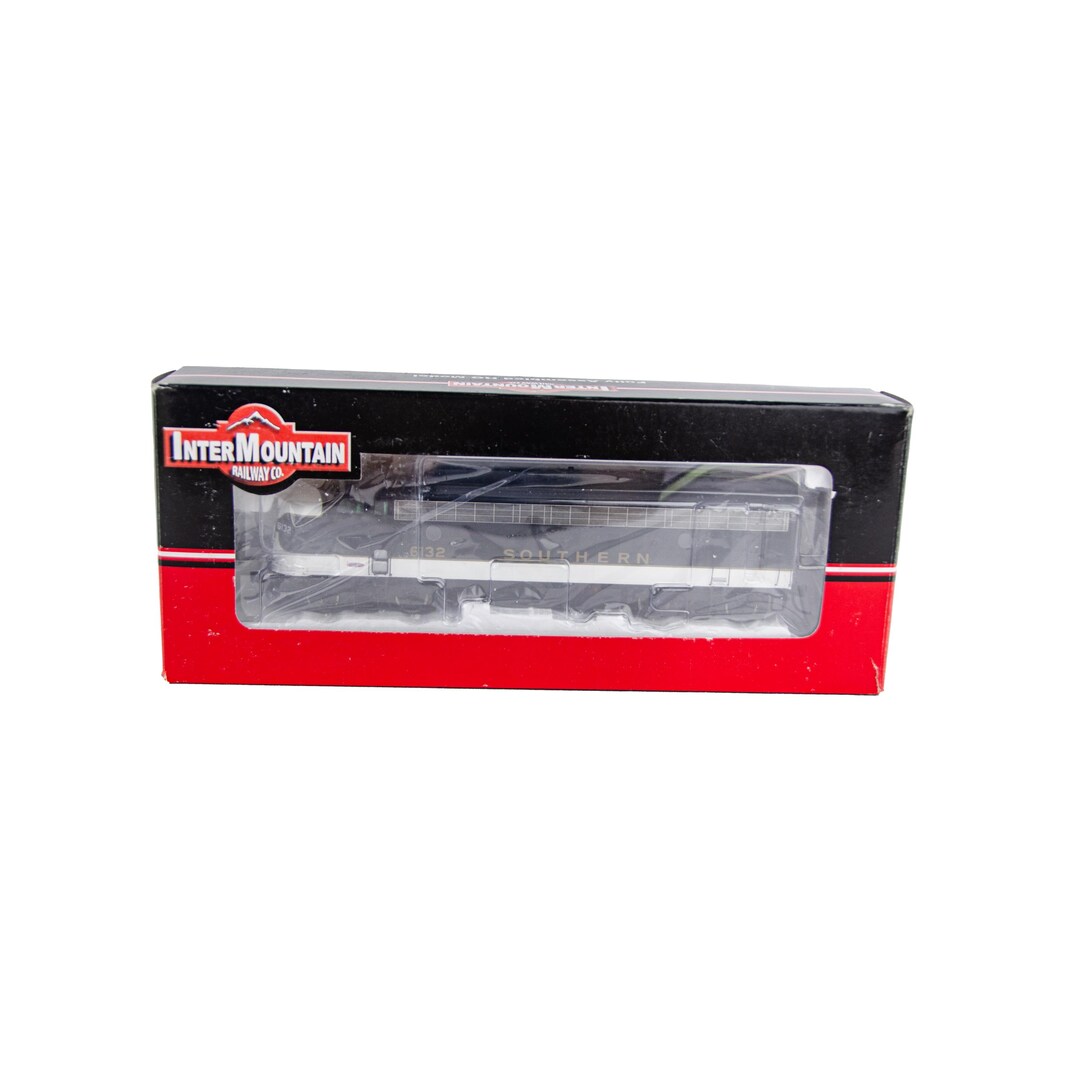 Intermountain Railway 1:87 HO Scale Southern Locomotive Model Train Car ...